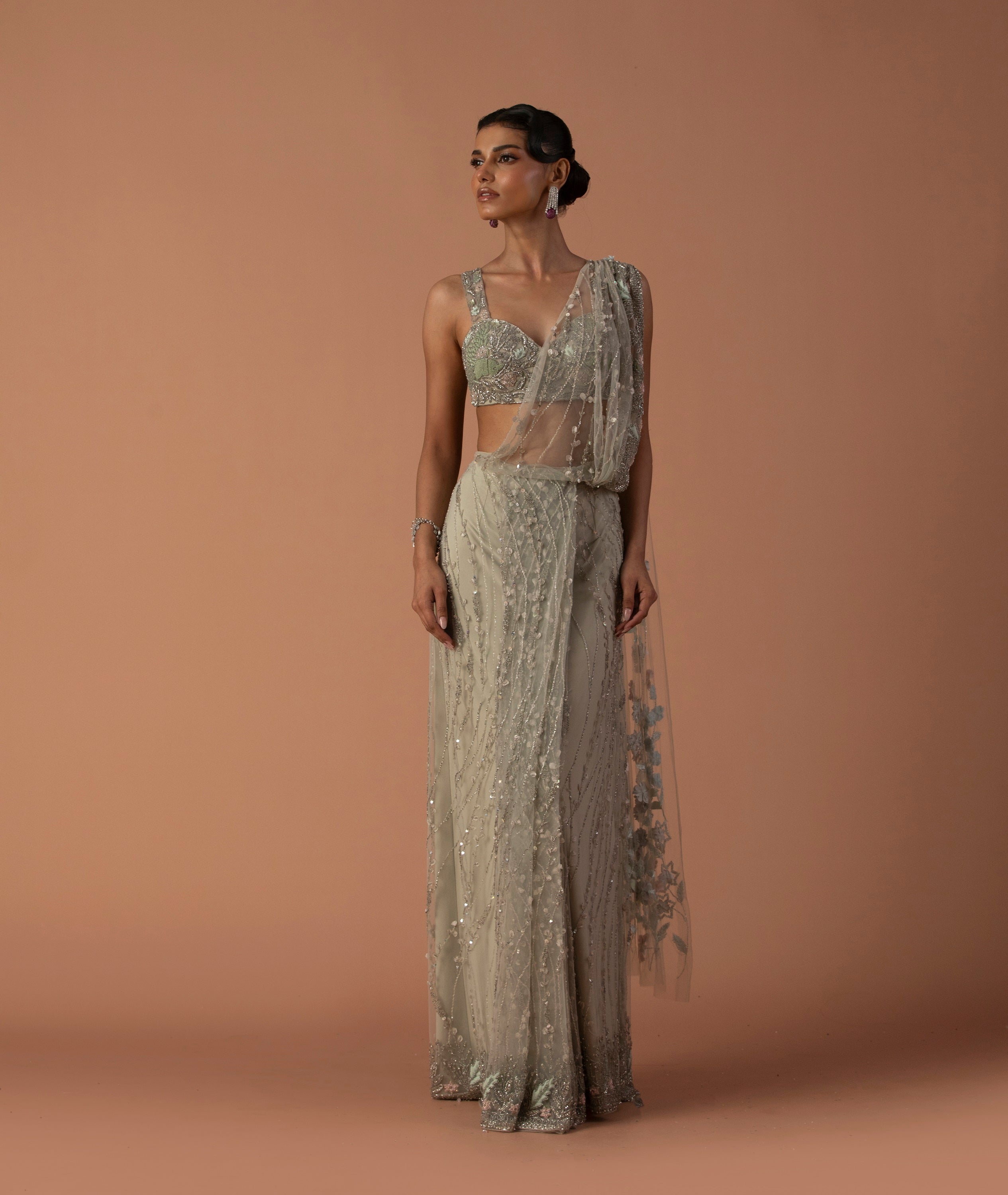 Mint Seaspray Saree With 3D Flower Palla And Thread-work Blouse – Esha ...